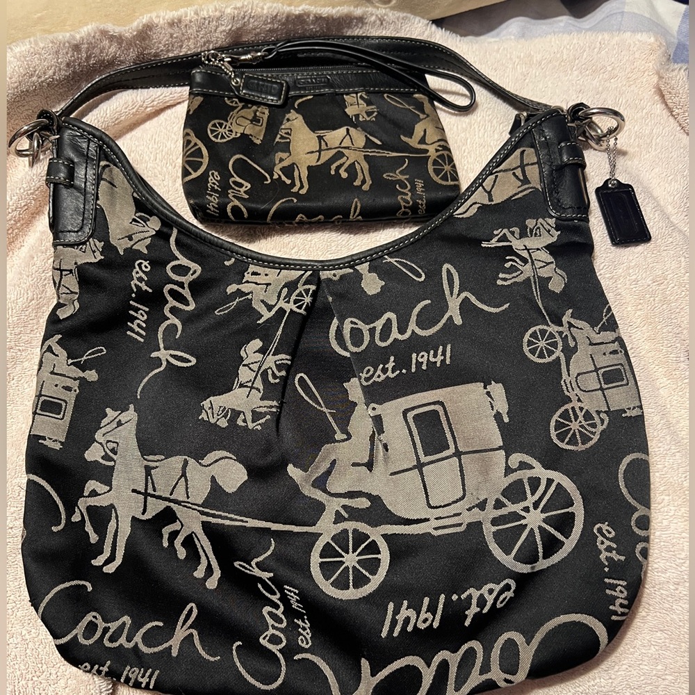 Coach Horse Carriage Hobo Boho Shoulder Handbag W/Wri… - Gem